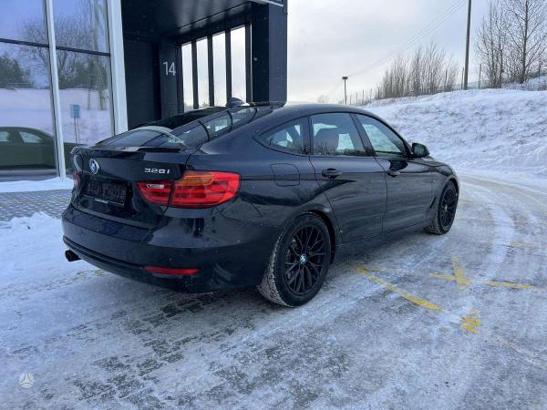 Black BMW 328 Gran Turismo 2014 in Vilnius, with an engine capacity of 2.00 L and mileage of 279 thousand km for 9600 €, photo 5 on AUTOMOTO.COM.LV