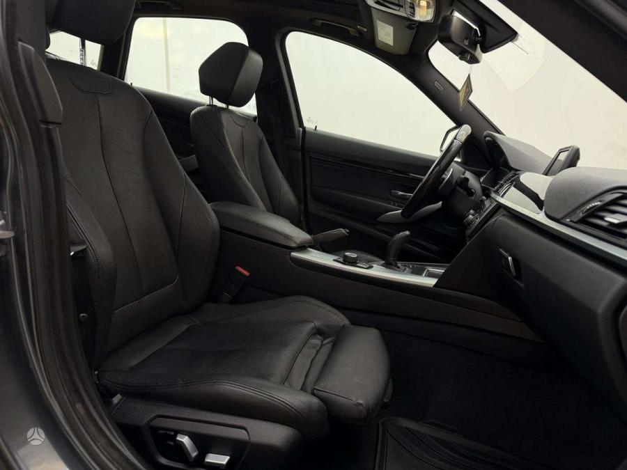 Pelēks BMW 328 Gran Turismo 2016 Viļņa, ar dzinēja tilpumu 2.00 L un nobraukumu 246 tūkst. km par 9690 €, foto 15 vietnē AUTOMOTO.COM.LV