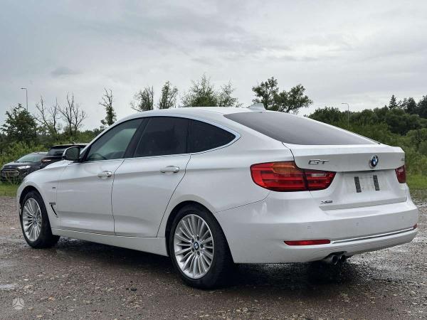 White BMW 328 Gran Turismo 2015 in Utena, with an engine capacity of 2.00 L and mileage of 176 thousand km for 7200 €, photo 6 on AUTOMOTO.COM.LV