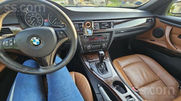 Green BMW 328 2009 in Jekabpils, with an engine capacity of 3.00 L and mileage of 316 thousand km for 9500 €, photo 4 on AUTOMOTO.COM.LV
