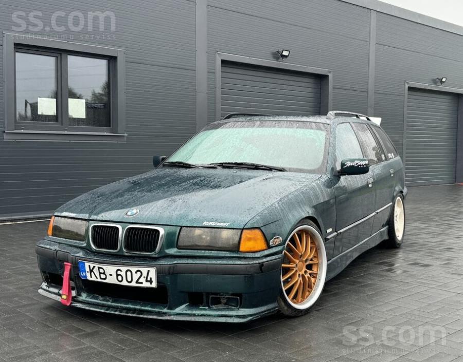 Zaļš BMW 328 1998 Rīga, ar dzinēja tilpumu 2.80 L un nobraukumu 306 tūkst. km par 2950 €, foto 1 vietnē AUTOMOTO.COM.LV