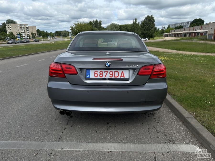 Grey BMW 328 2011 in Utena, with an engine capacity of 3.00 L and mileage of 218 thousand km for 7499 €, photo 5 on AUTOMOTO.COM.LV