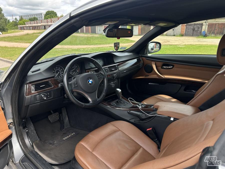 Grey BMW 328 2011 in Utena, with an engine capacity of 3.00 L and mileage of 218 thousand km for 7499 €, photo 12 on AUTOMOTO.COM.LV
