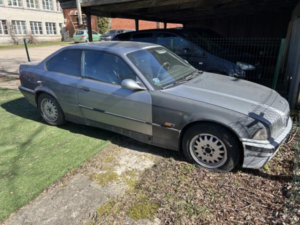 Pelēks BMW 328 1995 Rīga, ar dzinēja tilpumu 2.80 L un nobraukumu 248 tūkst. km par 3700 €, foto 2 vietnē AUTOMOTO.COM.LV