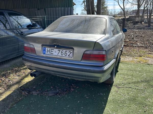 Pelēks BMW 328 1995 Rīga, ar dzinēja tilpumu 2.80 L un nobraukumu 248 tūkst. km par 3700 €, foto 3 vietnē AUTOMOTO.COM.LV
