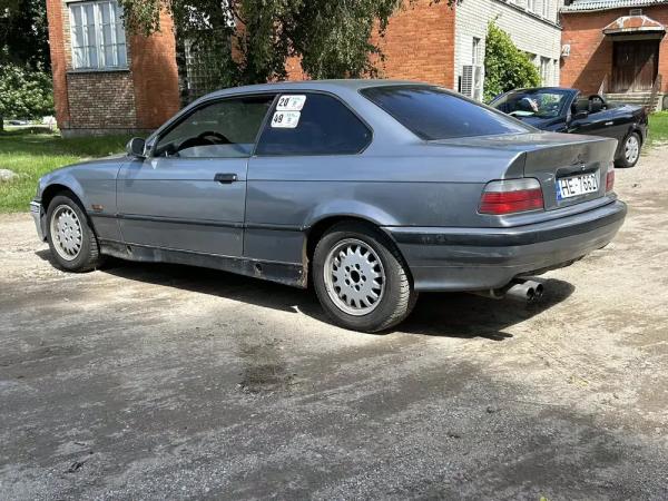 Grey BMW 328 1995 in Grobiņa, with an engine capacity of 2.80 L and mileage of 248 thousand km for 2995 €, photo 7 on AUTOMOTO.COM.LV