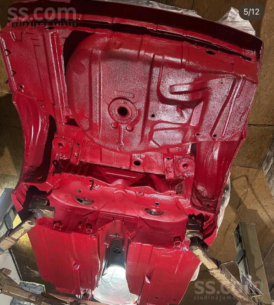 Pelēks BMW 328 1997 Rīga, ar dzinēja tilpumu 2.80 L un nobraukumu 0 tūkst. km par 5000 €, foto 3 vietnē AUTOMOTO.COM.LV