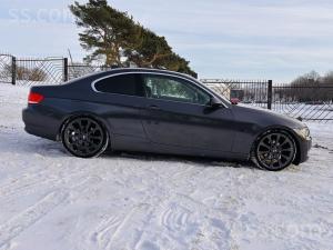Grey BMW 328 2007 in Liepaja, with an engine capacity of 3.00 L and mileage of 197 thousand km for 6550 €, photo 5 on AUTOMOTO.COM.LV