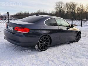 Grey BMW 328 2007 in Liepaja, with an engine capacity of 3.00 L and mileage of 197 thousand km for 6550 €, photo 6 on AUTOMOTO.COM.LV