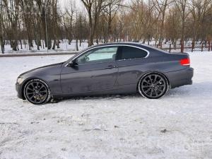 Grey BMW 328 2007 in Liepaja, with an engine capacity of 3.00 L and mileage of 197 thousand km for 6550 €, photo 9 on AUTOMOTO.COM.LV