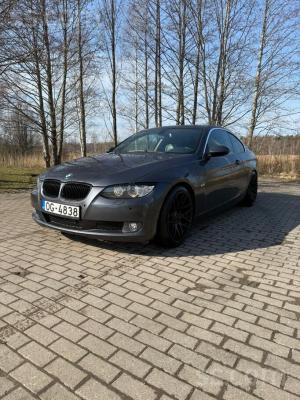 Grey BMW 328 2007 in Riga, with an engine capacity of 3.00 L and mileage of 200 thousand km for 4990 €, photo 3 on AUTOMOTO.COM.LV