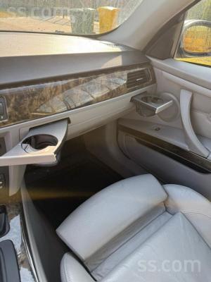 Grey BMW 328 2007 in Riga, with an engine capacity of 3.00 L and mileage of 200 thousand km for 4990 €, photo 9 on AUTOMOTO.COM.LV