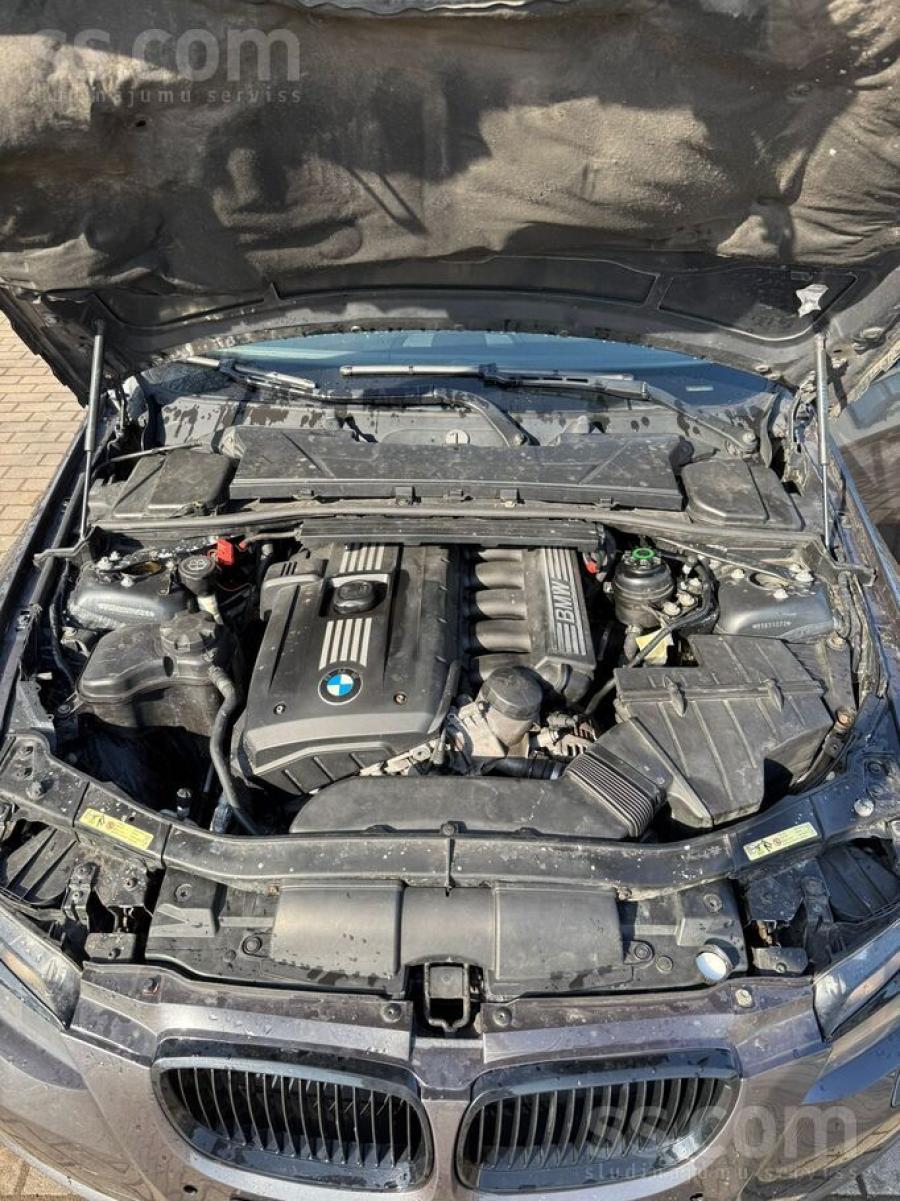 Grey BMW 328 2007 in Riga, with an engine capacity of 3.00 L and mileage of 200 thousand km for 4990 €, photo 13 on AUTOMOTO.COM.LV