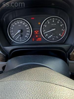Grey BMW 328 2007 in Riga, with an engine capacity of 3.00 L and mileage of 200 thousand km for 4990 €, photo 16 on AUTOMOTO.COM.LV