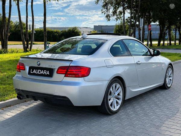 Grey BMW 328 2013 in Vilnius, with an engine capacity of 3.00 L and mileage of 272 thousand km for 7400 €, photo 5 on AUTOMOTO.COM.LV