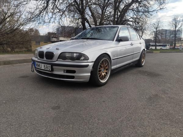 Pelēks BMW 328 1998 Viļņa, ar dzinēja tilpumu 2.80 L un nobraukumu 250 tūkst. km par 2500 €, foto 1 vietnē AUTOMOTO.COM.LV