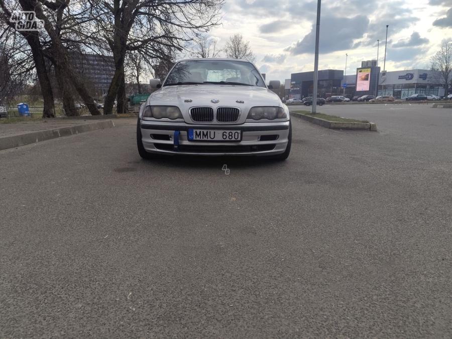 Pelēks BMW 328 1998 Viļņa, ar dzinēja tilpumu 2.80 L un nobraukumu 250 tūkst. km par 2500 €, foto 3 vietnē AUTOMOTO.COM.LV