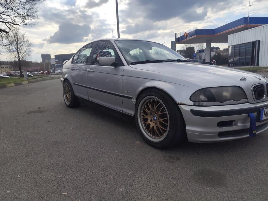 Pelēks BMW 328 1998 Viļņa, ar dzinēja tilpumu 2.80 L un nobraukumu 250 tūkst. km par 2500 €, foto 4 vietnē AUTOMOTO.COM.LV