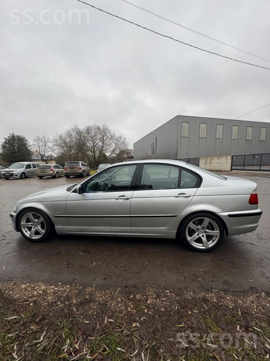 Grey BMW 328 2000 in Riga, with an engine capacity of 2.80 L and mileage of 255 thousand km for 3850 €, photo 5 on AUTOMOTO.COM.LV