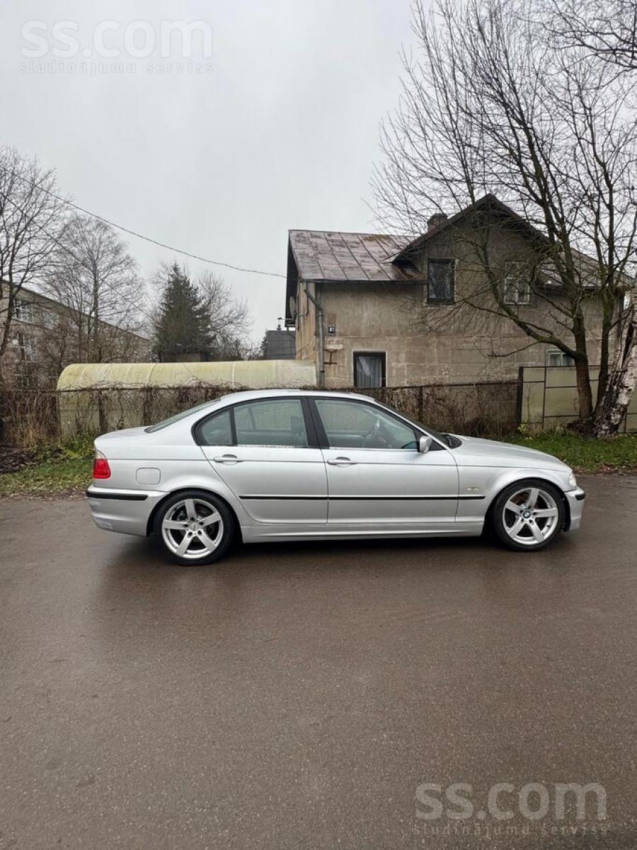 Grey BMW 328 2000 in Riga, with an engine capacity of 2.80 L and mileage of 255 thousand km for 3850 €, photo 6 on AUTOMOTO.COM.LV