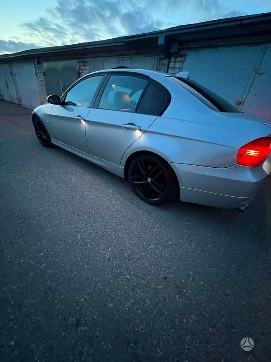 Pelēks BMW 328 2007 Kauņa, ar dzinēja tilpumu 3.00 L un nobraukumu 229 tūkst. km par 3850 €, foto 4 vietnē AUTOMOTO.COM.LV