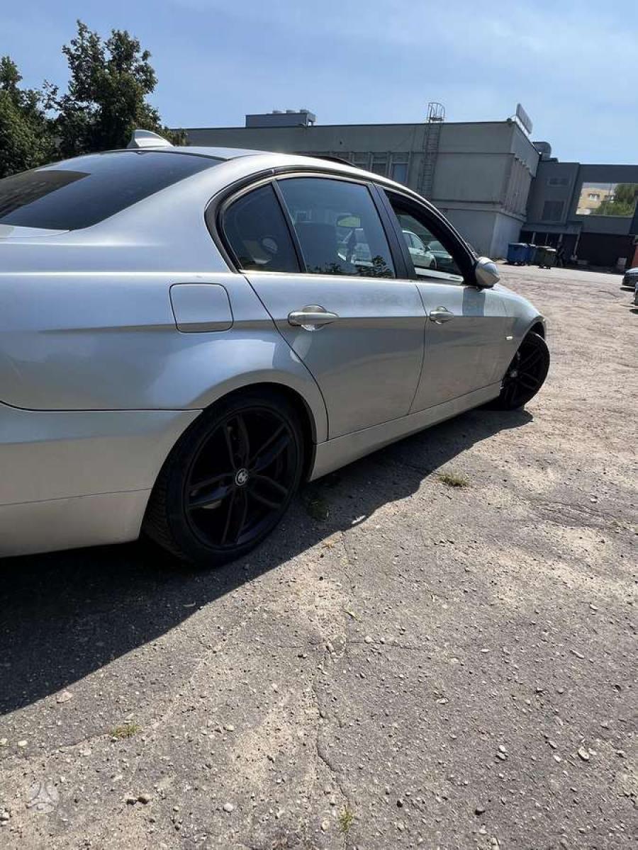 Pelēks BMW 328 2007 Kauņa, ar dzinēja tilpumu 3.00 L un nobraukumu 229 tūkst. km par 3850 €, foto 6 vietnē AUTOMOTO.COM.LV