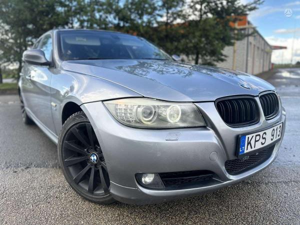 Pelēks BMW 328 2010 Viļņa, ar dzinēja tilpumu 3.00 L un nobraukumu 197 tūkst. km par 2650 €, foto 4 vietnē AUTOMOTO.COM.LV