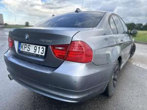 Grey BMW 328 2010 in Vilnius, with an engine capacity of 3.00 L and mileage of 197 thousand km for 2650 €, photo 7 on AUTOMOTO.COM.LV
