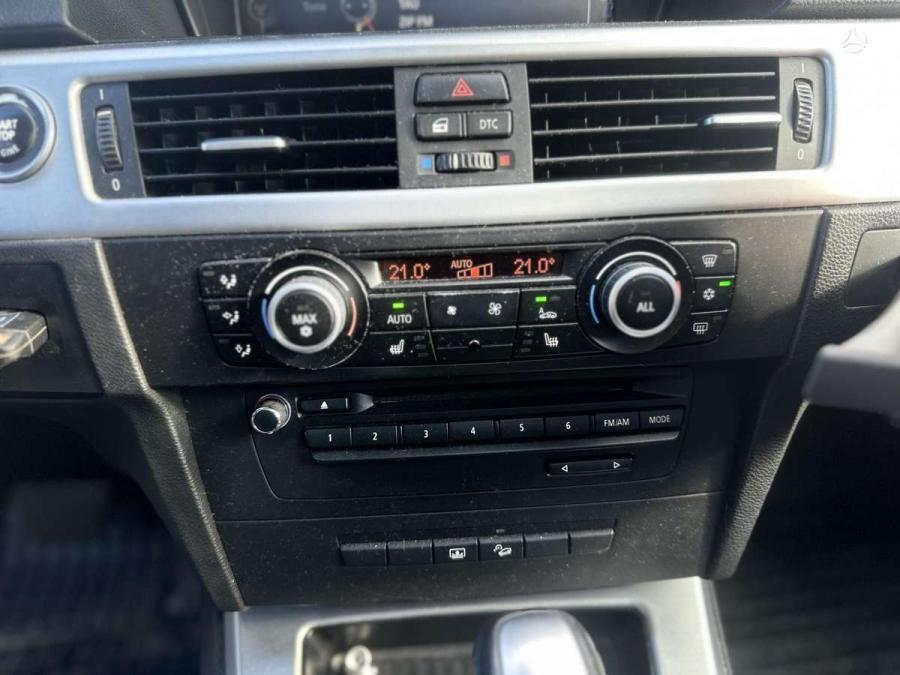 Grey BMW 328 2010 in Vilnius, with an engine capacity of 3.00 L and mileage of 197 thousand km for 2650 €, photo 15 on AUTOMOTO.COM.LV