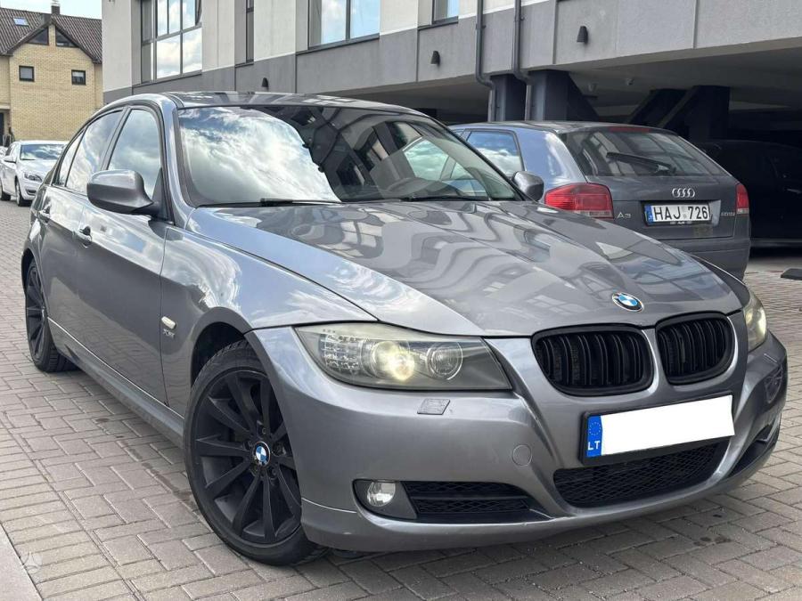 Grey BMW 328 2010 in Kaunas, with an engine capacity of 3.00 L and mileage of 190 thousand km for 2950 €, photo 7 on AUTOMOTO.COM.LV
