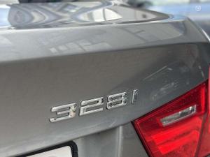 Grey BMW 328 2010 in Kaunas, with an engine capacity of 3.00 L and mileage of 190 thousand km for 2950 €, photo 12 on AUTOMOTO.COM.LV