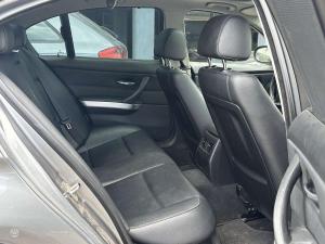 Grey BMW 328 2010 in Kaunas, with an engine capacity of 3.00 L and mileage of 190 thousand km for 2950 €, photo 26 on AUTOMOTO.COM.LV