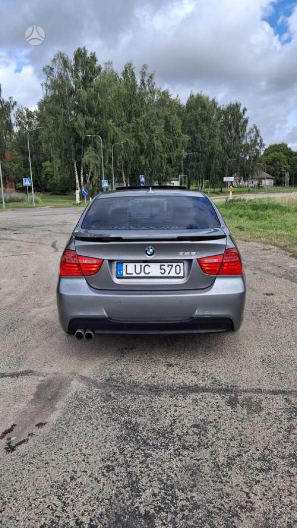 Pelēks BMW 328 2011 Jonava, ar dzinēja tilpumu 3.00 L un nobraukumu 229 tūkst. km par 5700 €, foto 6 vietnē AUTOMOTO.COM.LV