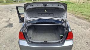 Grey BMW 328 2011 in Jonava, with an engine capacity of 3.00 L and mileage of 229 thousand km for 5700 €, photo 11 on AUTOMOTO.COM.LV