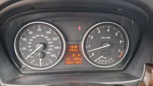 Grey BMW 328 2011 in Jonava, with an engine capacity of 3.00 L and mileage of 229 thousand km for 5700 €, photo 13 on AUTOMOTO.COM.LV