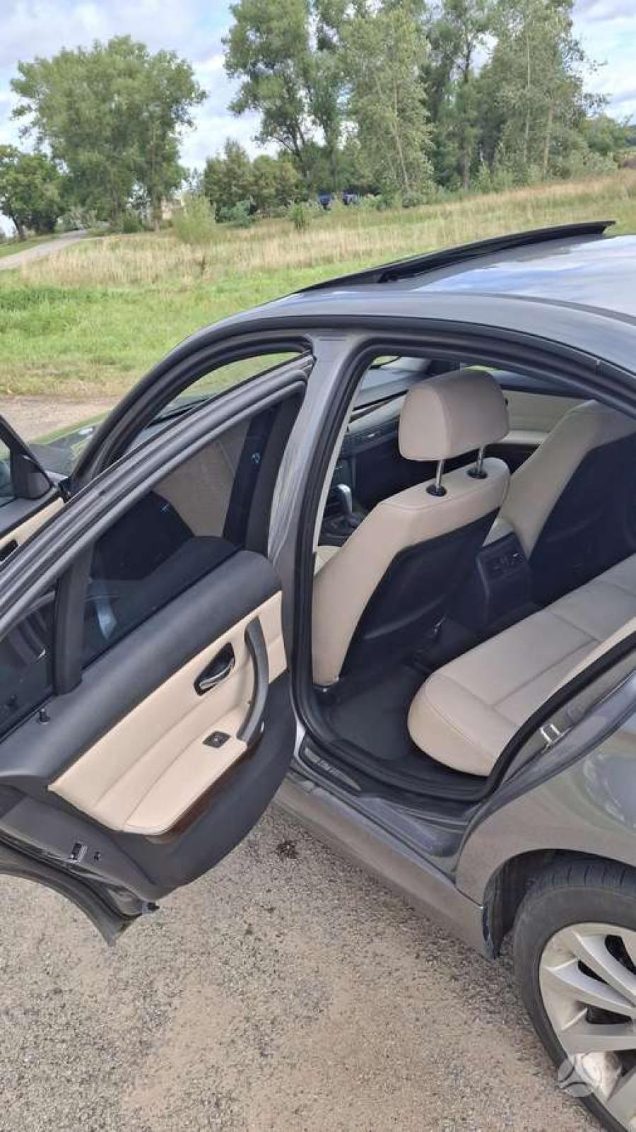 Grey BMW 328 2011 in Jonava, with an engine capacity of 3.00 L and mileage of 229 thousand km for 5700 €, photo 15 on AUTOMOTO.COM.LV