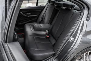 Pelēks BMW 328 2012 Rīga, ar dzinēja tilpumu 2.00 L un nobraukumu 118 tūkst. km par 12400 €, foto 15 vietnē AUTOMOTO.COM.LV