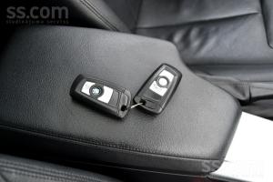 Grey BMW 328 2013 in Tukums, with an engine capacity of 2.00 L and mileage of 244 thousand km for 11890 €, photo 35 on AUTOMOTO.COM.LV