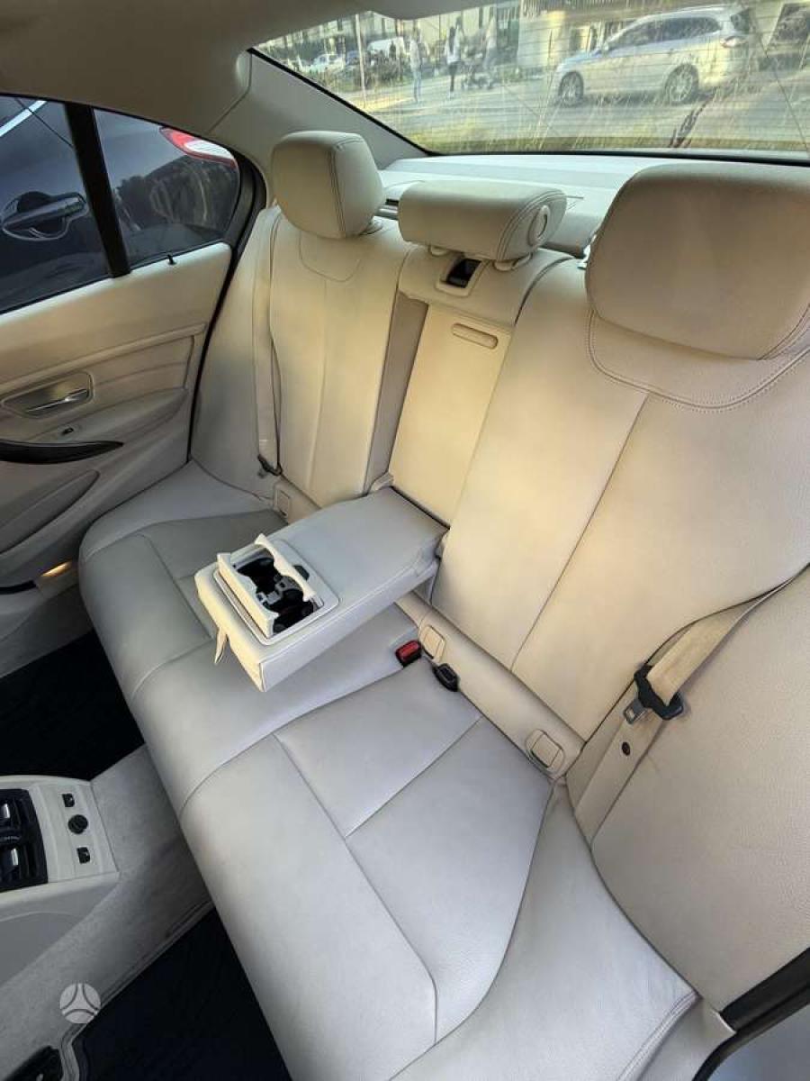 Grey BMW 328 2013 in Vilnius, with an engine capacity of 2.00 L and mileage of 208 thousand km for 9900 €, photo 13 on AUTOMOTO.COM.LV