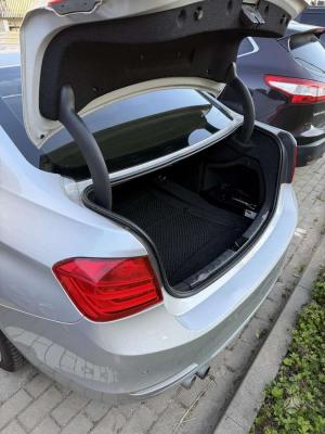 Grey BMW 328 2013 in Vilnius, with an engine capacity of 2.00 L and mileage of 208 thousand km for 9900 €, photo 15 on AUTOMOTO.COM.LV