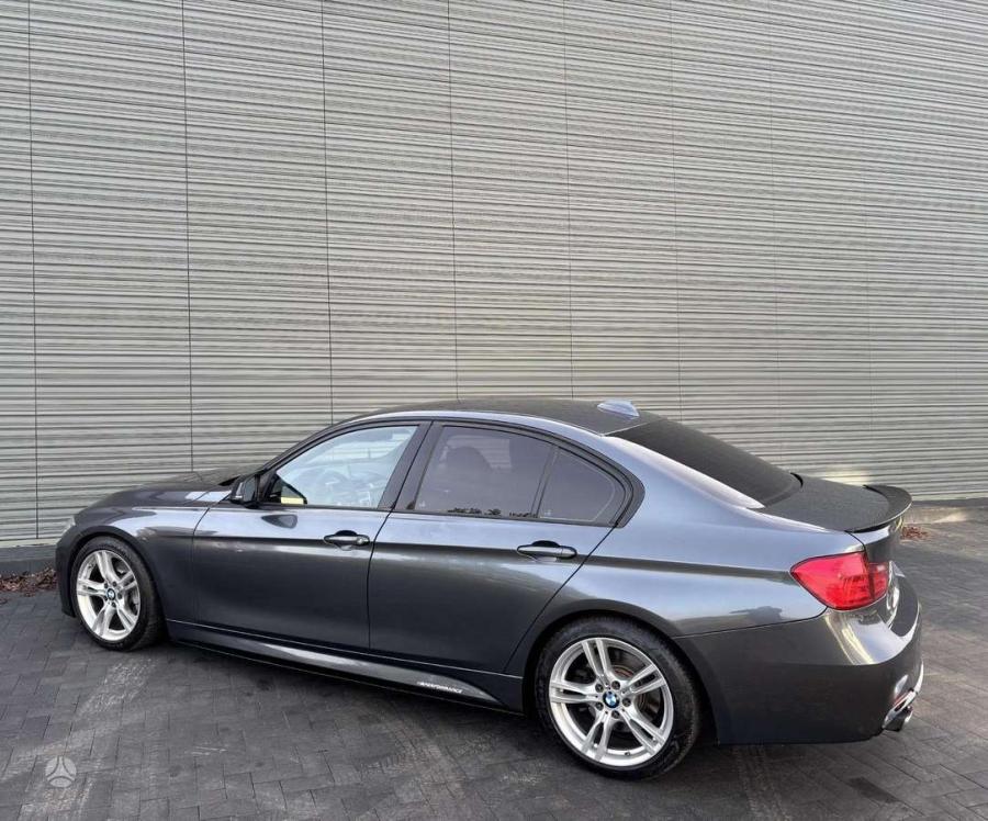 Pelēks BMW 328 2014 Viļņa, ar dzinēja tilpumu 2.00 L un nobraukumu 301 tūkst. km par 9550 €, foto 2 vietnē AUTOMOTO.COM.LV