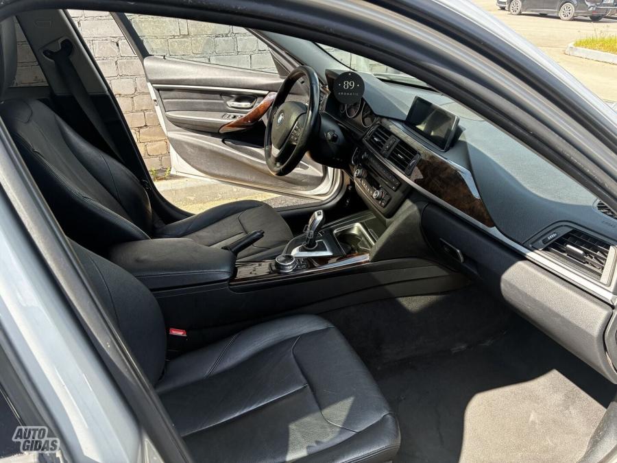 Grey BMW 328 2014 in Kaunas, with an engine capacity of 2.00 L and mileage of 226 thousand km for 9000 €, photo 12 on AUTOMOTO.COM.LV