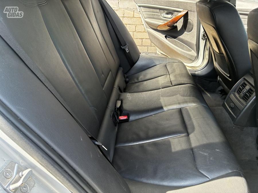 Grey BMW 328 2014 in Kaunas, with an engine capacity of 2.00 L and mileage of 226 thousand km for 9000 €, photo 14 on AUTOMOTO.COM.LV