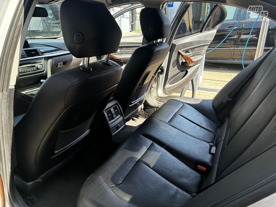 Grey BMW 328 2014 in Kaunas, with an engine capacity of 2.00 L and mileage of 226 thousand km for 9000 €, photo 15 on AUTOMOTO.COM.LV