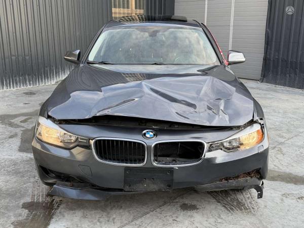 Grey BMW 328 2014 in Siauliai, with an engine capacity of 2.00 L and mileage of 171 thousand km for 4950 €, photo 3 on AUTOMOTO.COM.LV