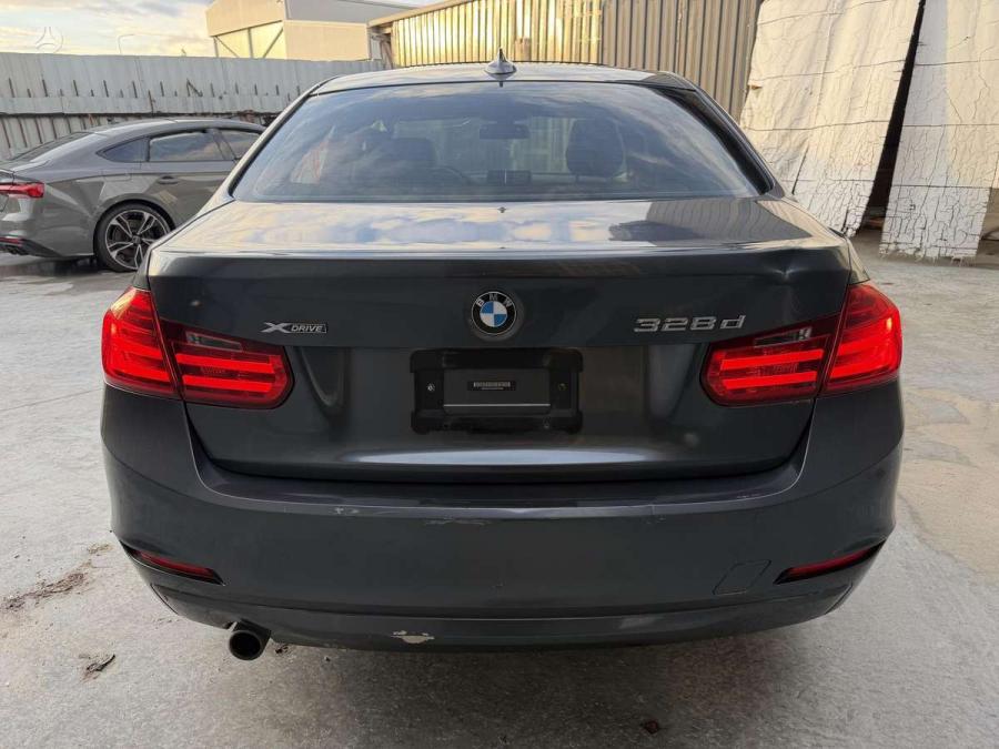 Pelēks BMW 328 2014 Šauļi, ar dzinēja tilpumu 2.00 L un nobraukumu 171 tūkst. km par 4950 €, foto 8 vietnē AUTOMOTO.COM.LV
