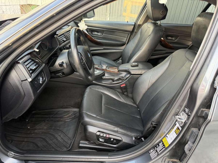 Pelēks BMW 328 2014 Šauļi, ar dzinēja tilpumu 2.00 L un nobraukumu 171 tūkst. km par 4950 €, foto 18 vietnē AUTOMOTO.COM.LV