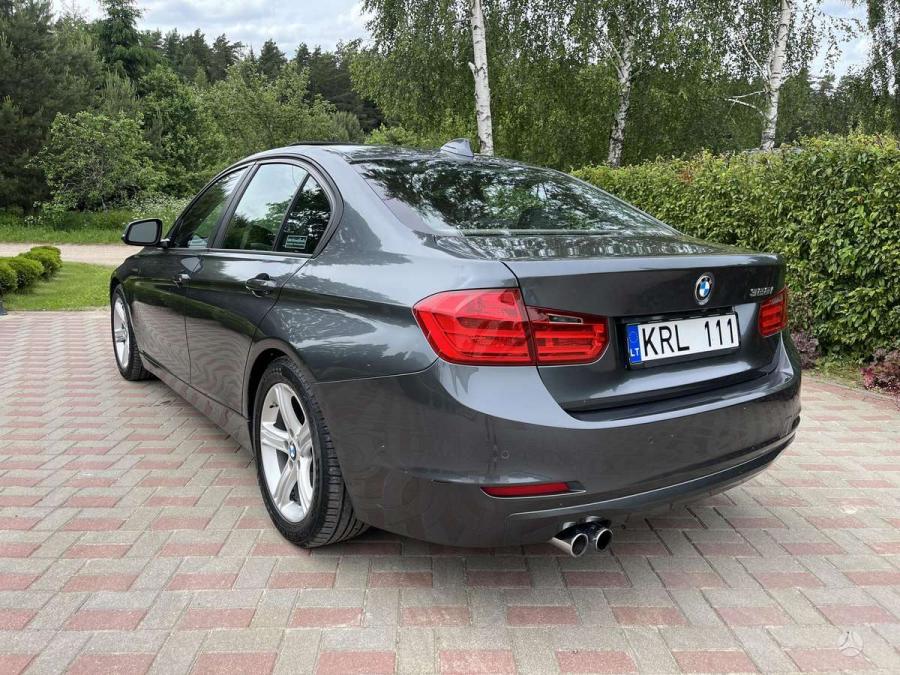 Pelēks BMW 328 2014 Viļņa, ar dzinēja tilpumu 2.00 L un nobraukumu 333 tūkst. km par 6450 €, foto 5 vietnē AUTOMOTO.COM.LV