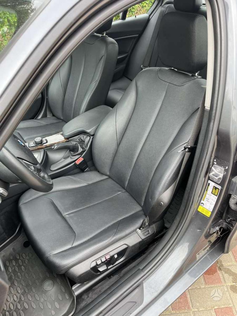 Pelēks BMW 328 2014 Viļņa, ar dzinēja tilpumu 2.00 L un nobraukumu 333 tūkst. km par 6450 €, foto 8 vietnē AUTOMOTO.COM.LV