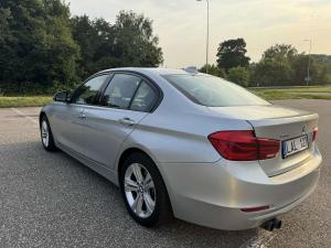 Grey BMW 328 2016 in Vilnius, with an engine capacity of 2.00 L and mileage of 214 thousand km for 9900 €, photo 14 on AUTOMOTO.COM.LV